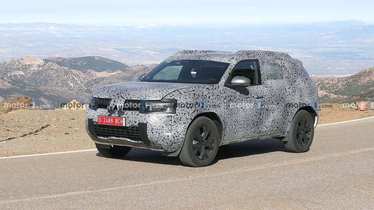 Duster 2024 se deja ver en pruebas por carreteras montañosas