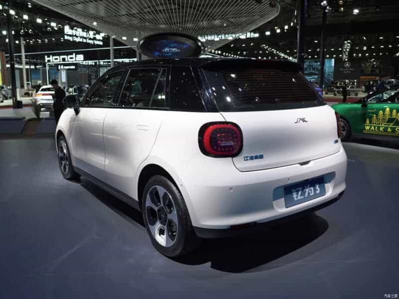 JAC Yiwei 3, El asequible vehículo eléctrico que se lanzara en Junio