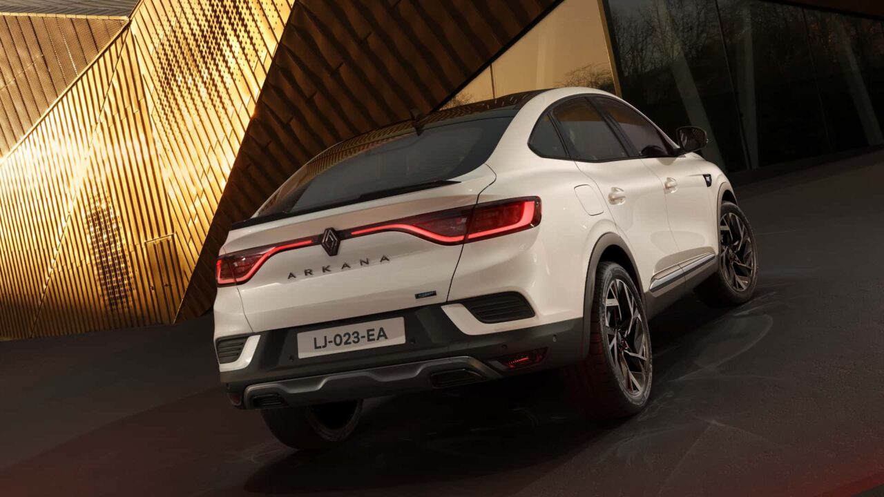 ᐅ Renault Arkana: Un Modelo Clave Que Se Seguirá Fabricando