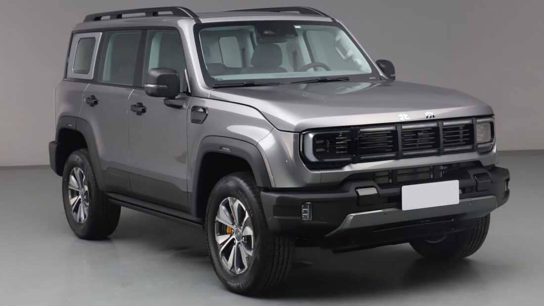 BAIC BJ40 2024: Se Renueva el Terreno Chino con Muchas Pantallas