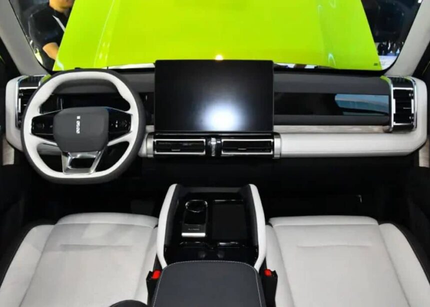 Chery iCar 03: Un SUV Eléctrico Equipado con Paneles Solares