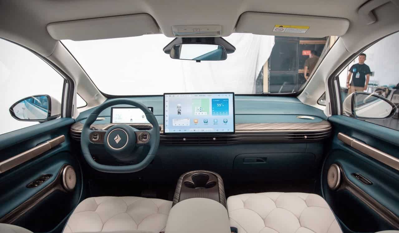 ᐅ Última Versión Del Baojun Cloud EV Lingxi Permite Cambiar De Carril, Adelantar Y Parquear Solo