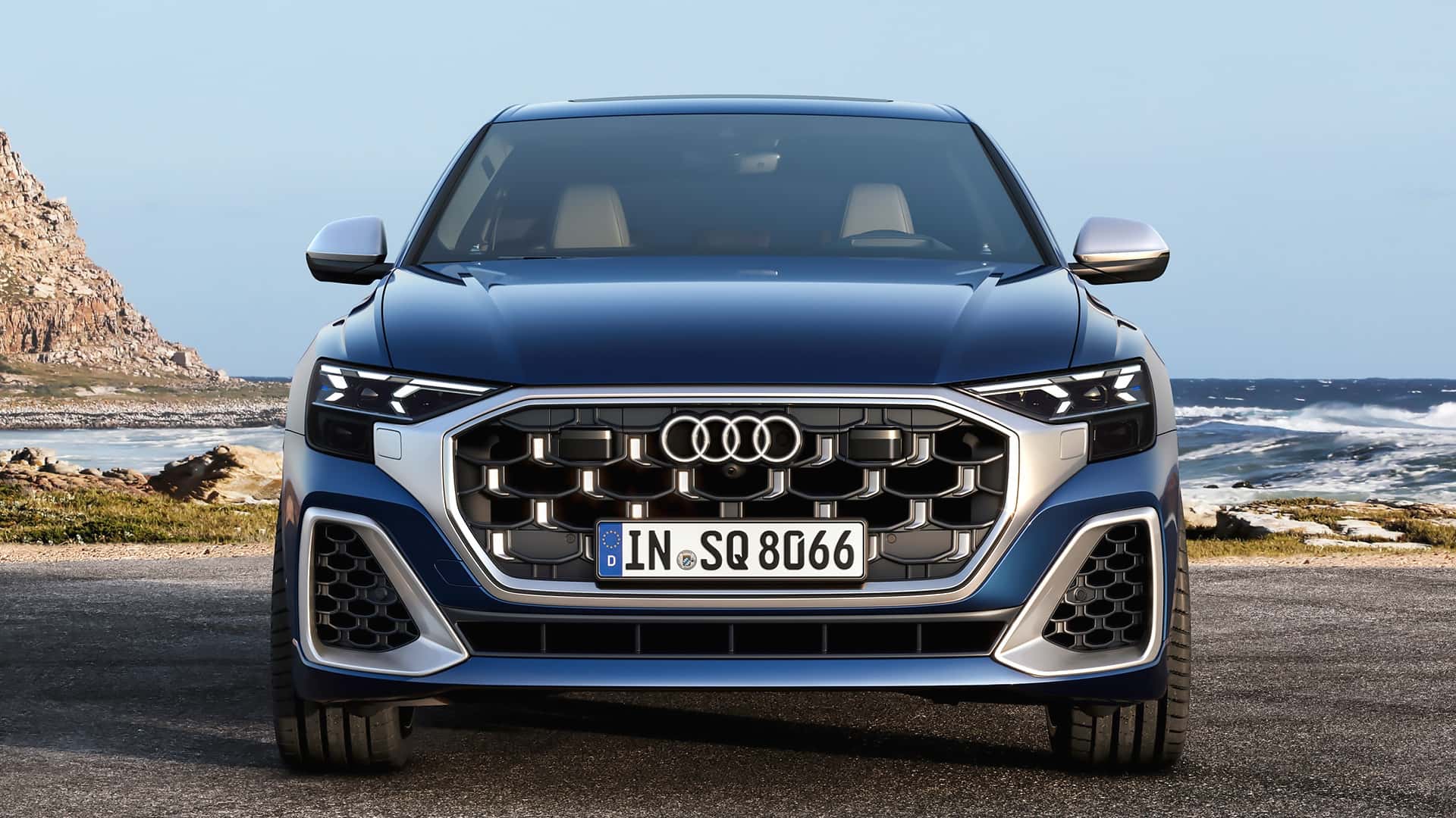 Debut del Audi SQ8 2024: Audi Deslumbra en Doha