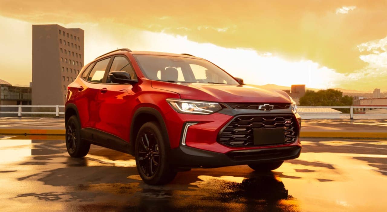 Chevrolet Tracker Turbo RS 2024: Llega al País con Diseño audaz y ...
