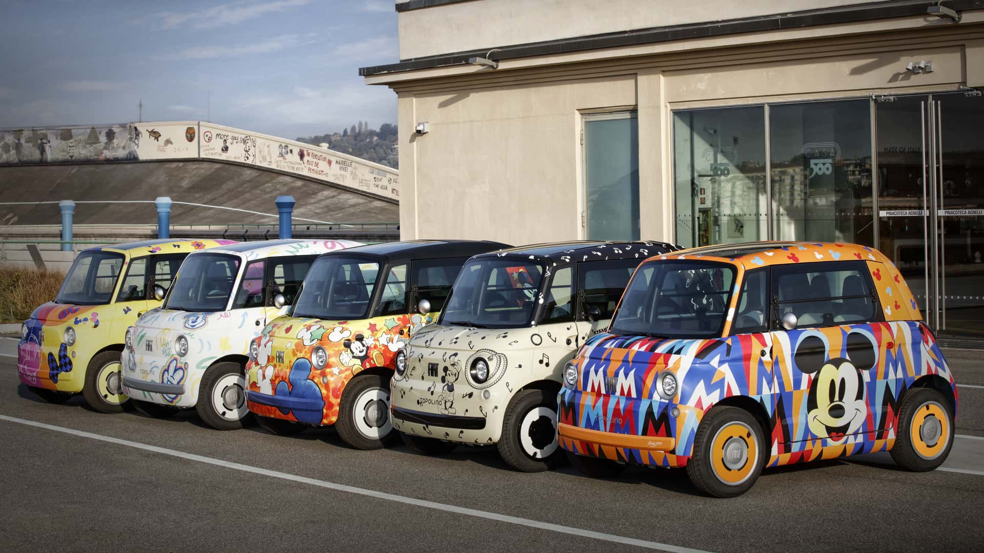 Fiat Topolino y el Encanto de Mickey Mouse: Celebrando un Siglo de Magia