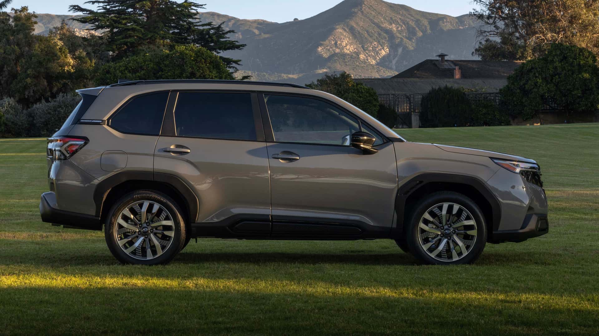 Nuevo Subaru Forester 2025: Un Cruce entre una RAV4 y una Explorer +VIDEO