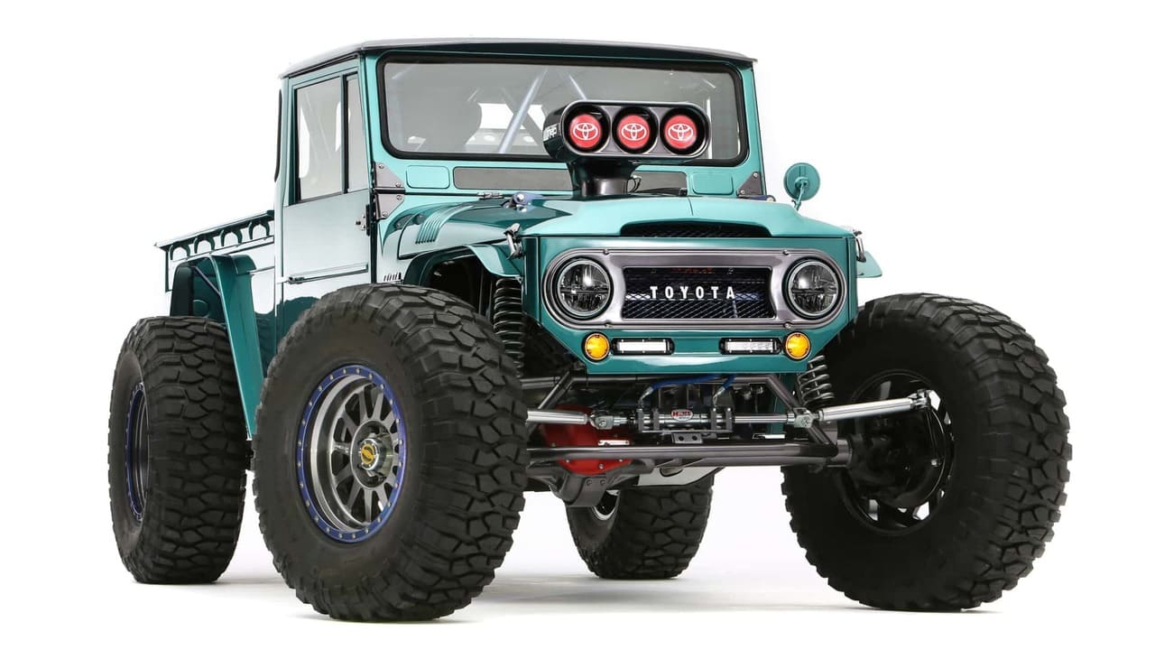 ᐅ Toyota FJ Bruiser: ¿Un Vehículo Con Alma De NASCAR Y Pies De Tanque?