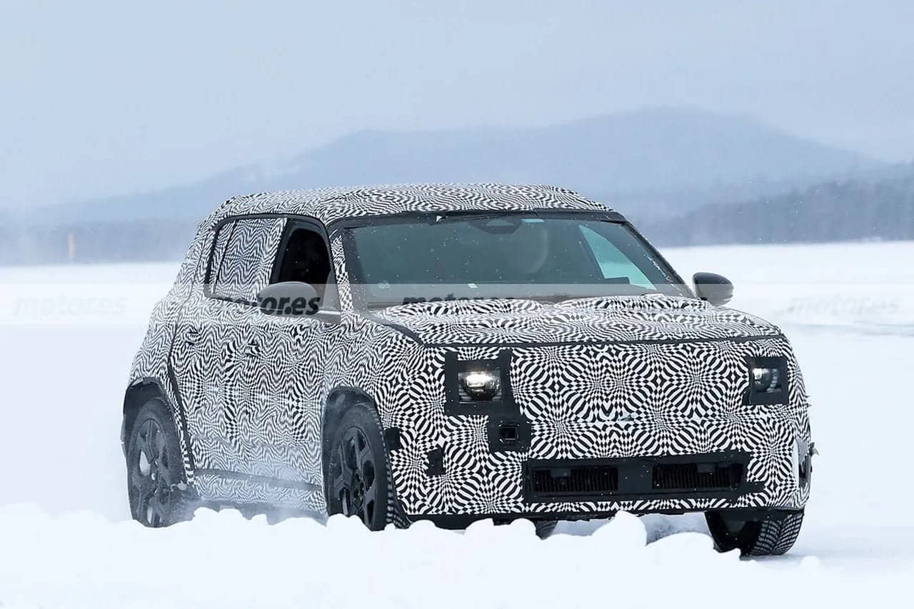 ᐅ Renault 4 2025: Ya Se Encuentra En Pruebas De Invierno El SUV Eléctrico
