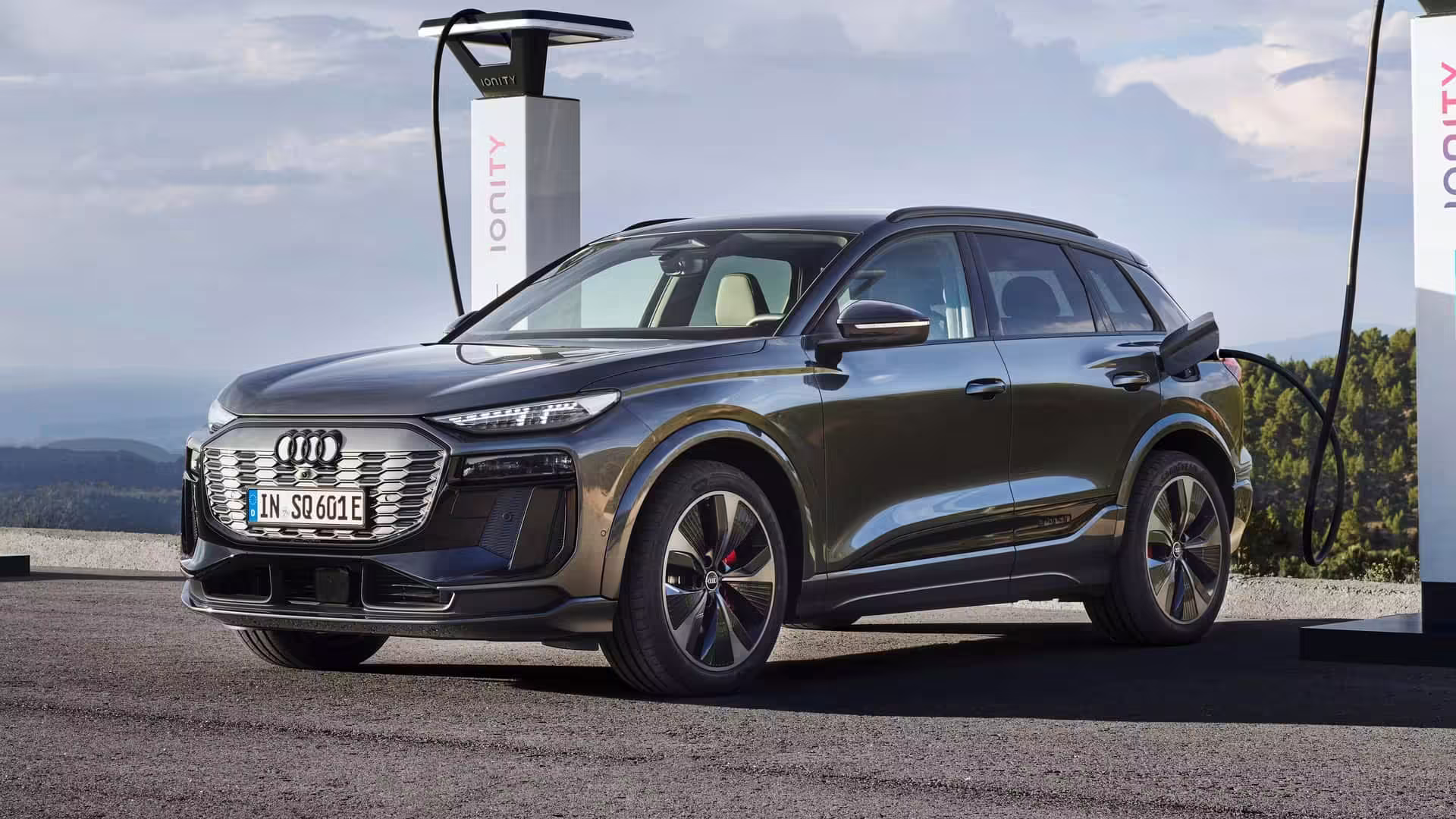 ᐅ Audi Q6 E-Tron 2025: Un Gigante Eléctrico Su As En La Manga