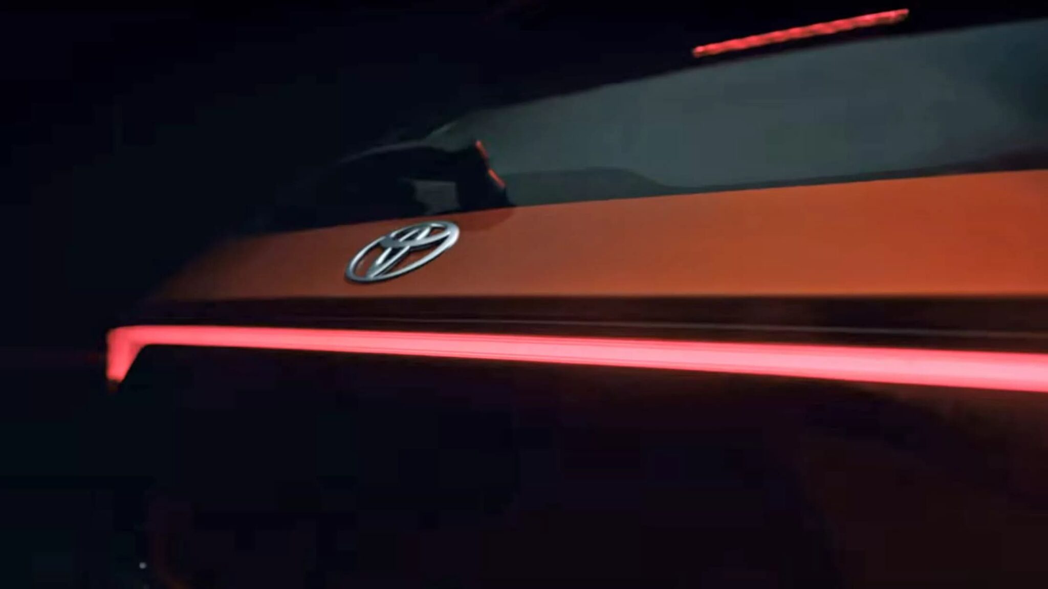 ᐅ Toyota Urban Cruiser Taisor: Teaser Oficial Del Próximo SUV +VIDEO