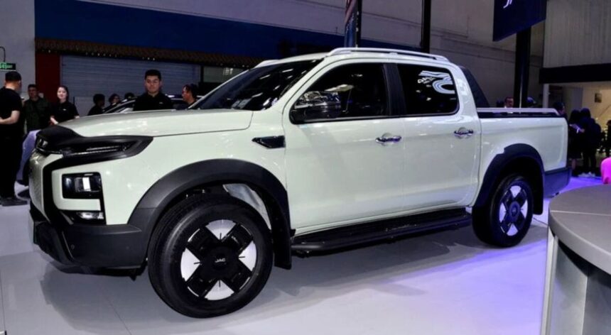 JAC Frison T9: ¿La Pickup 4x4 Más Economica en México?