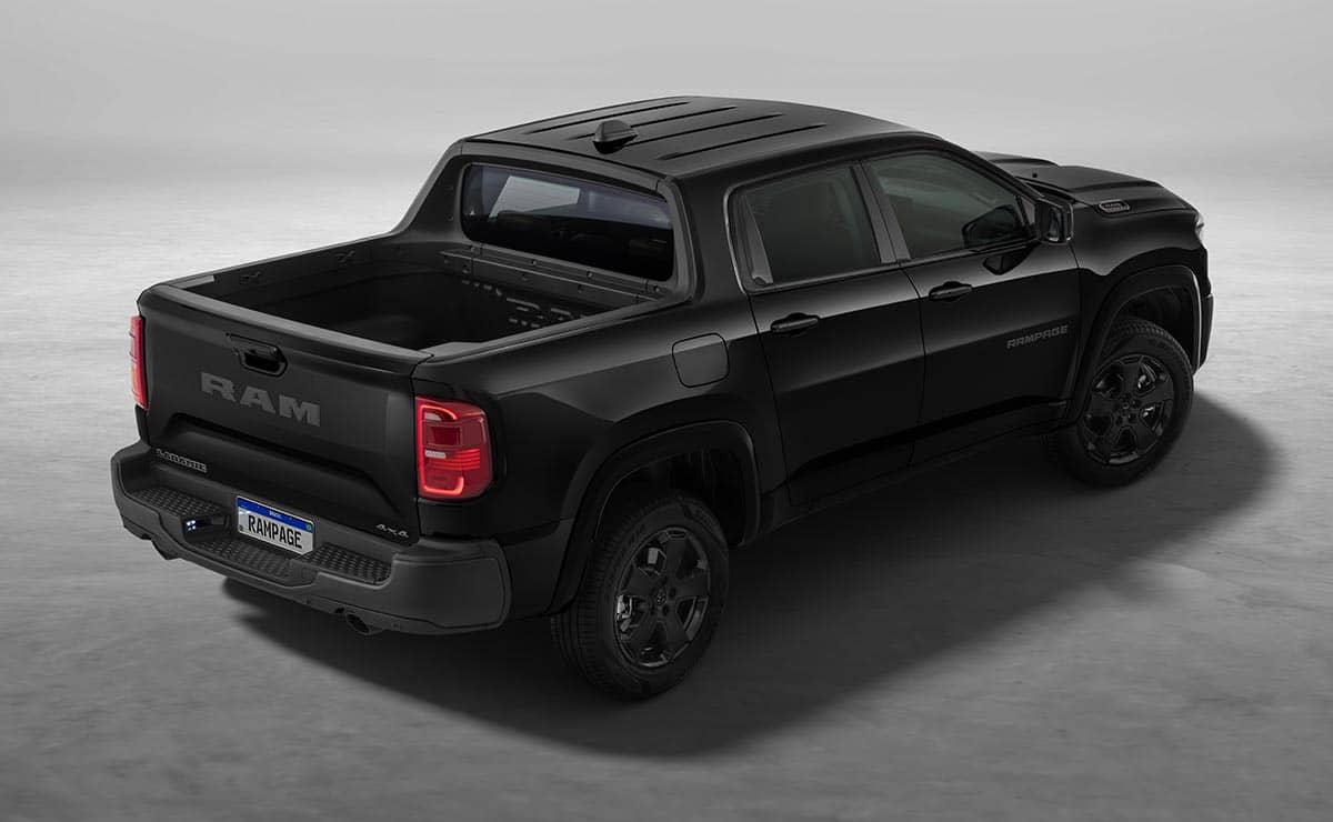 ᐅ Nueva RAM Rampage Laramie Night Edition: Una Edición Especial Que Brilla En La Oscuridad