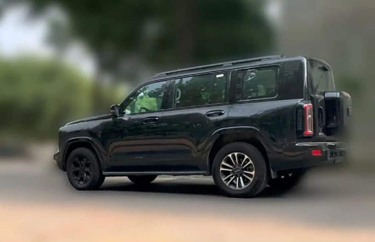 ᐅ Nuevo Haval H9 2025 Con Faros Cuadrados Espiado En China