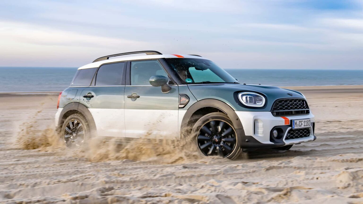 Mini Podría Fabricar un SUV Todoterreno Verdadero: La Evolución del ...