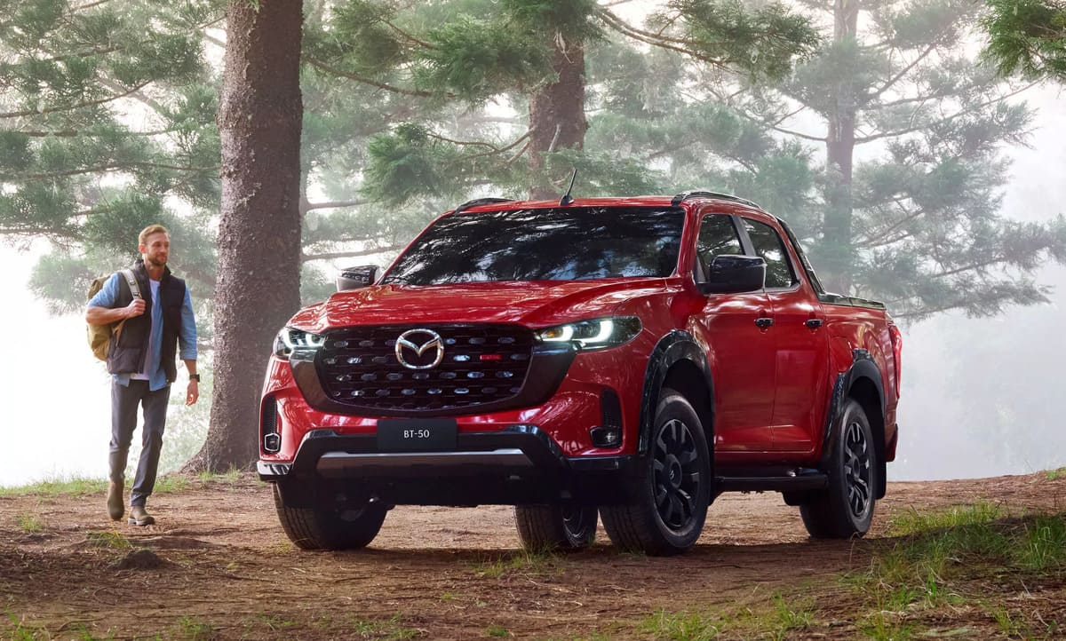 Mazda BT-50 2025: Nuevo Diseño Deportivo y Pantalla Mejorada