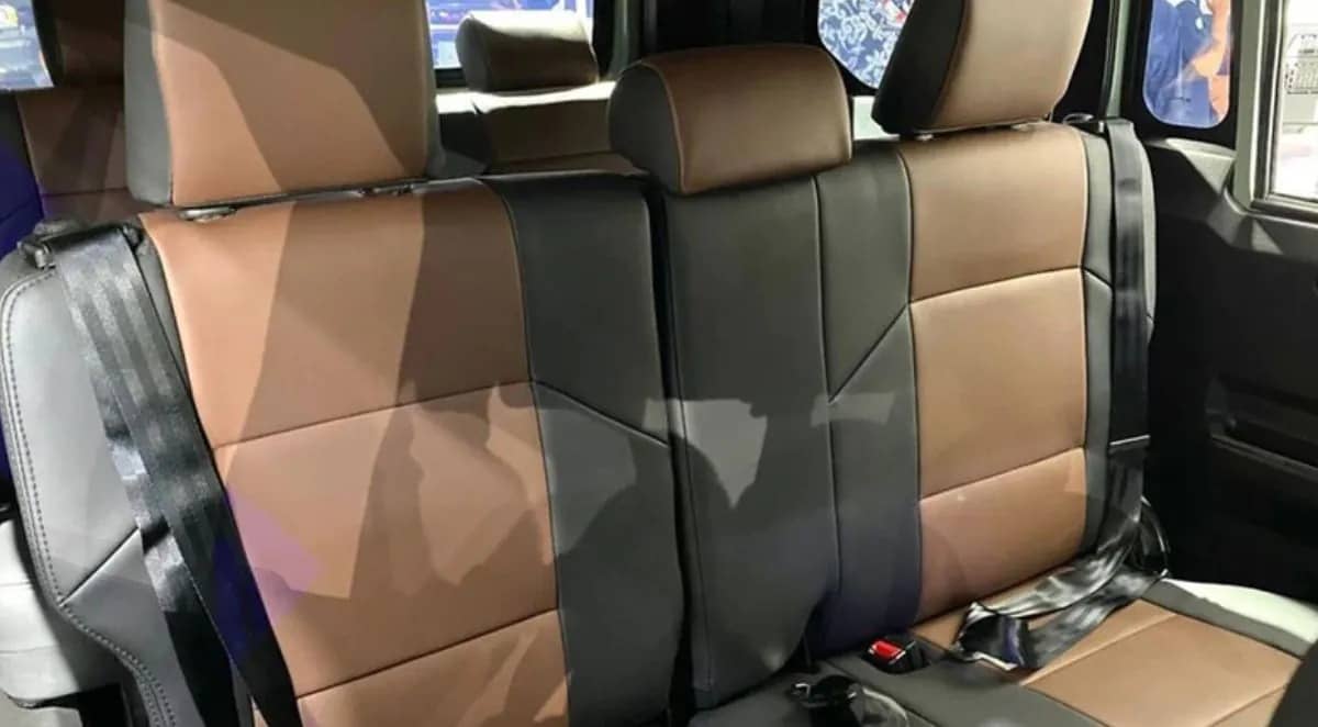 ᐅ Toyota Hilux Rangga: Diseño Inspirado en la FJ Cruiser y Enfoque Práctico