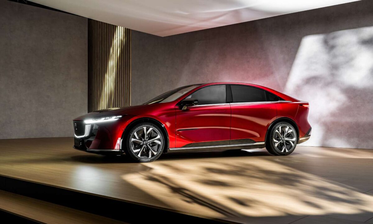 Mazda6 2025: La Redefinición del Sedán Premium en la Era Eléctrica