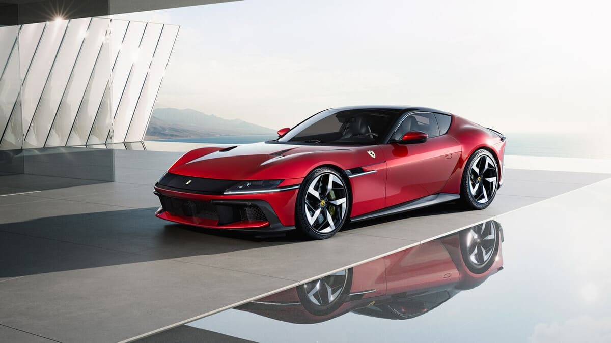 Ferrari revoluciona los V12 con pistones ovalados