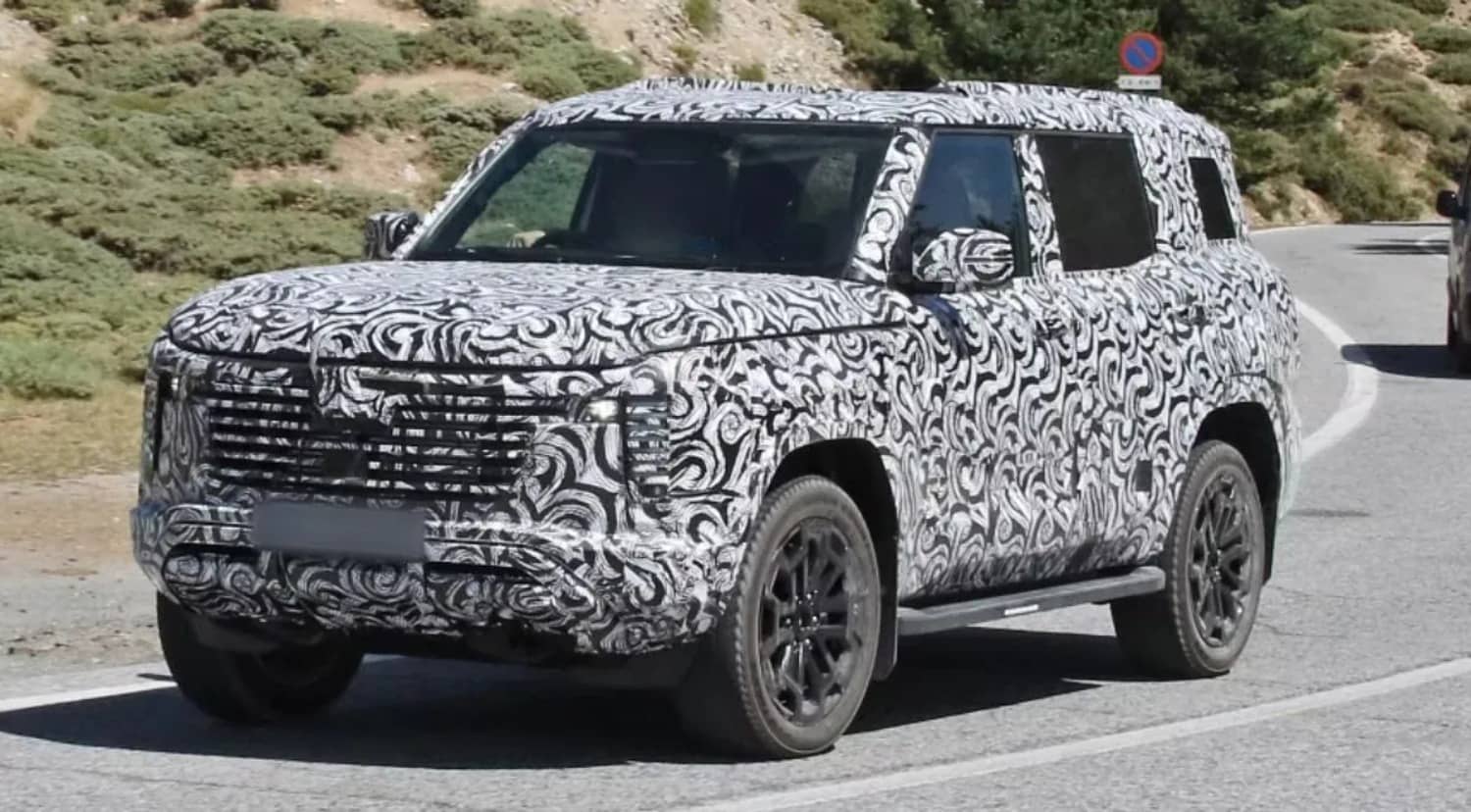 Mitsubishi Montero 2027: Regreso legendario con alma electrificada y toque premium